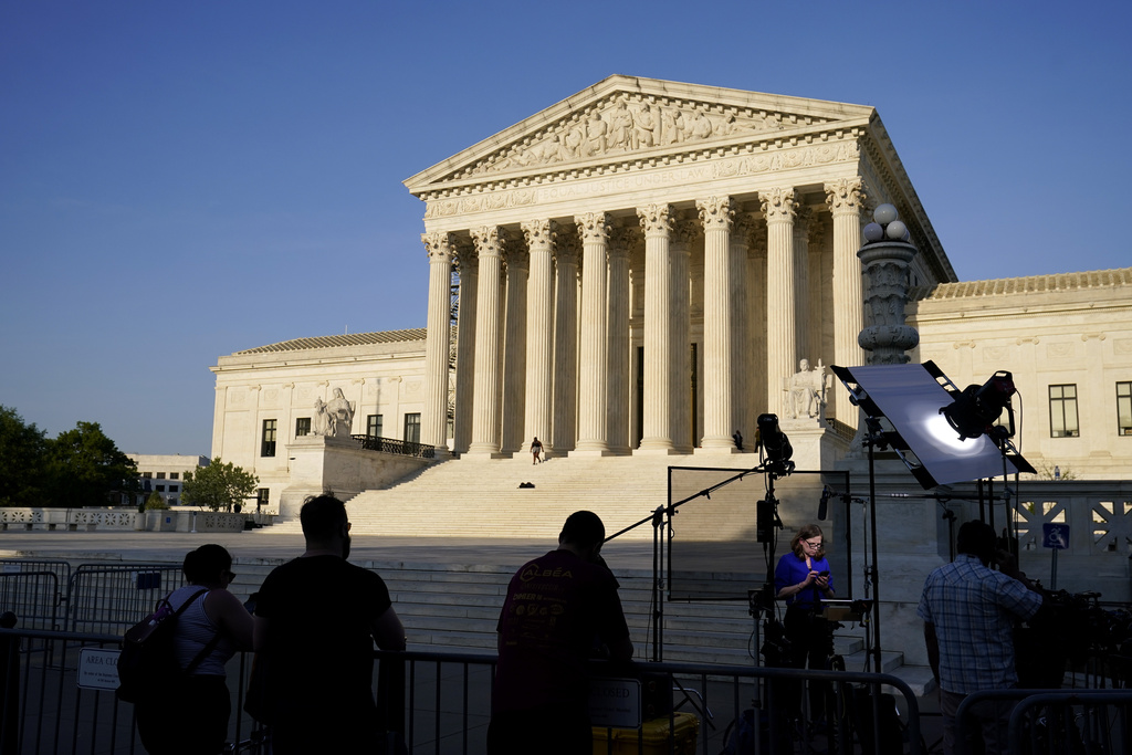 Supreme Court strikes down affirmative action in college admissions ...